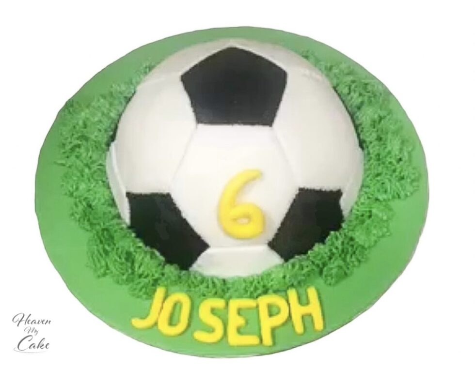 How to Make a Realistic Soccer Ball Cake with Fondant: Step-by-Step ...